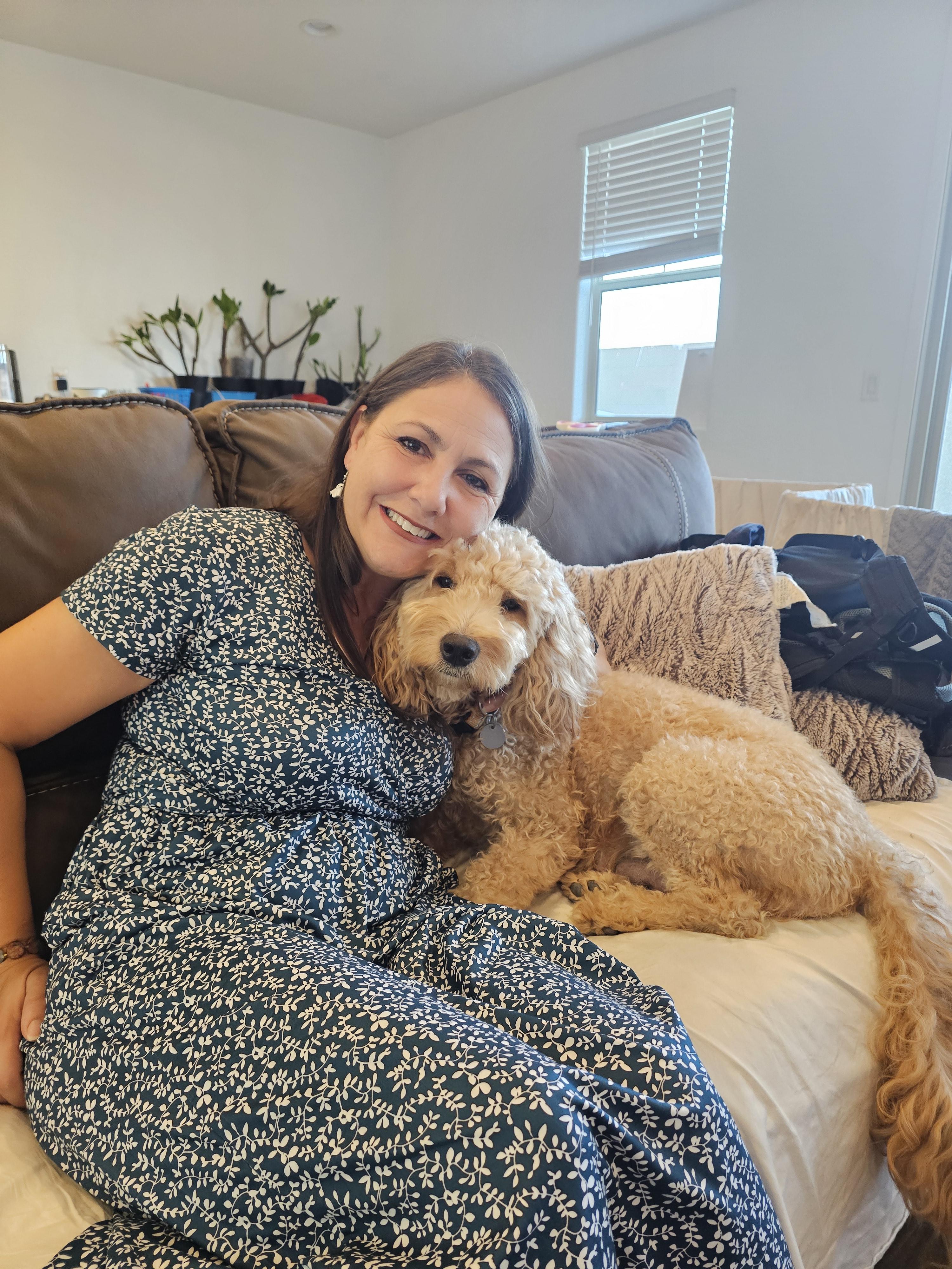 AZ Cuddle Doodle Kisses in Arizona | Goldendoodle puppies | Good Dog